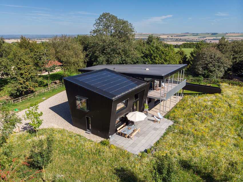 About Kiss House — meet the team and view some past projects